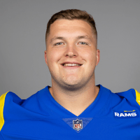Logan Bruss | Los Angeles Rams